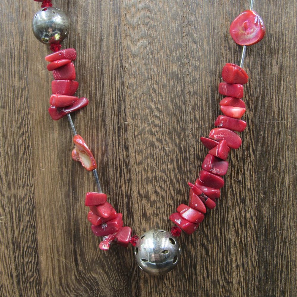 32" Sterling Silver Orb & Red Shell Necklace - Gem
